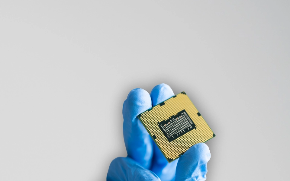 Strategic Pricing Intelligence Optimization for Active Semiconductor ...